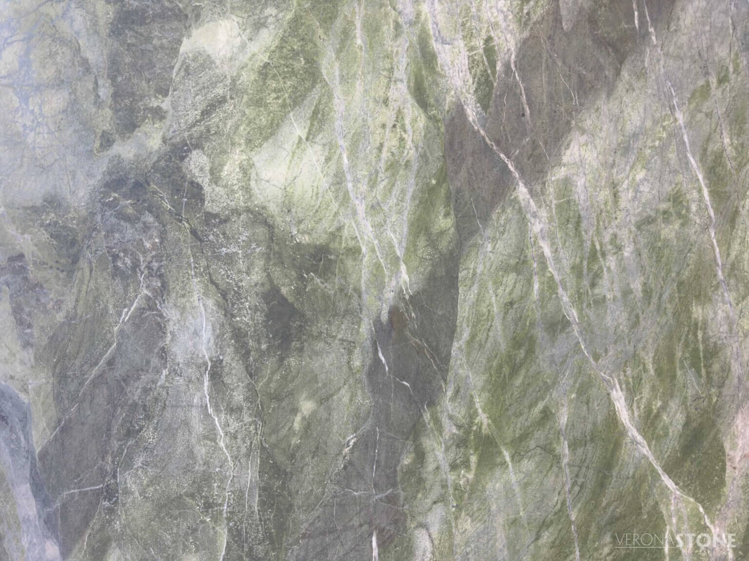 Irish Green 20mm 53196 (Last slab) – Verona Stone