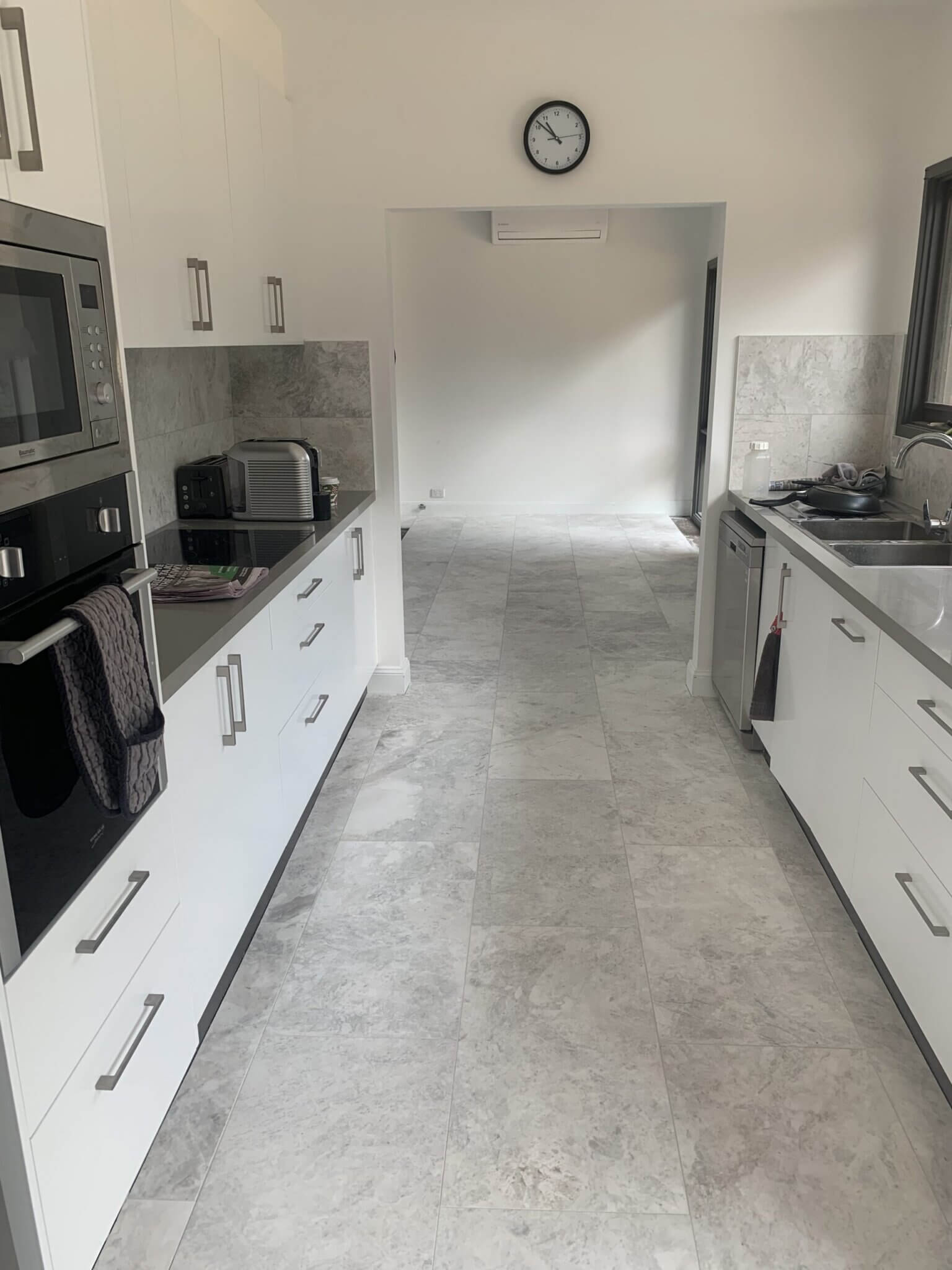 Nimbus White Tiles – Verona Stone